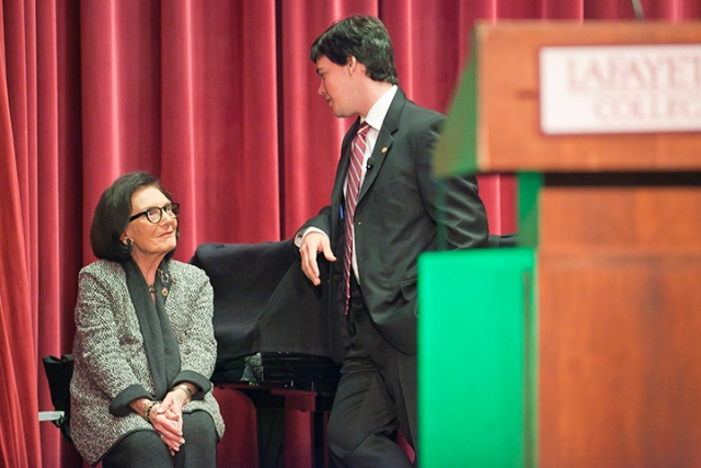 Inspired Leadership: Former Girl Scouts CEO Frances Hesselbein ...