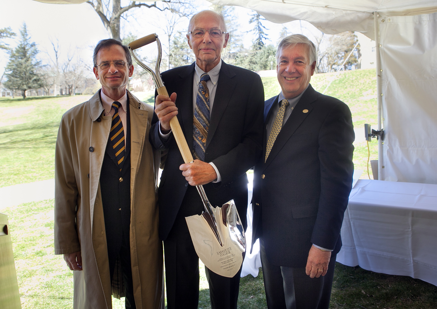 Lafayette Mourns Passing of Walter Oechsle '57 · News · Lafayette College