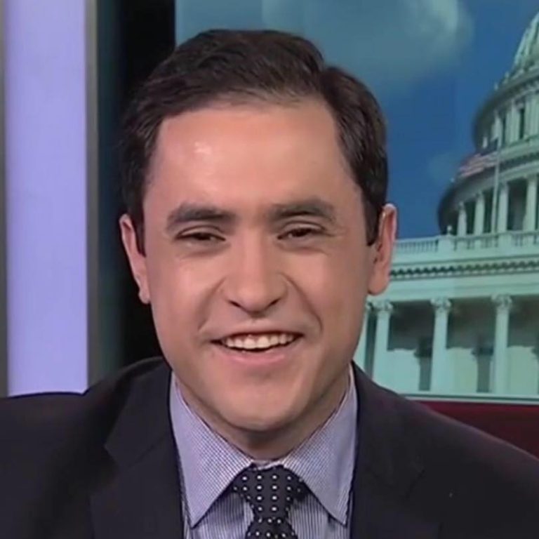 Michael Schmidt ’05 Delivers Front Page Scoops at The New York Times ...